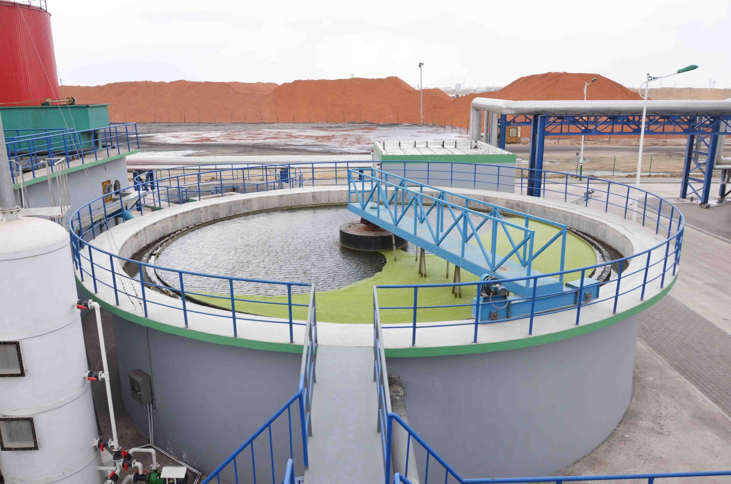 Peripheral Drive Mud Scraper and Suction Machine - Dissolved air ...